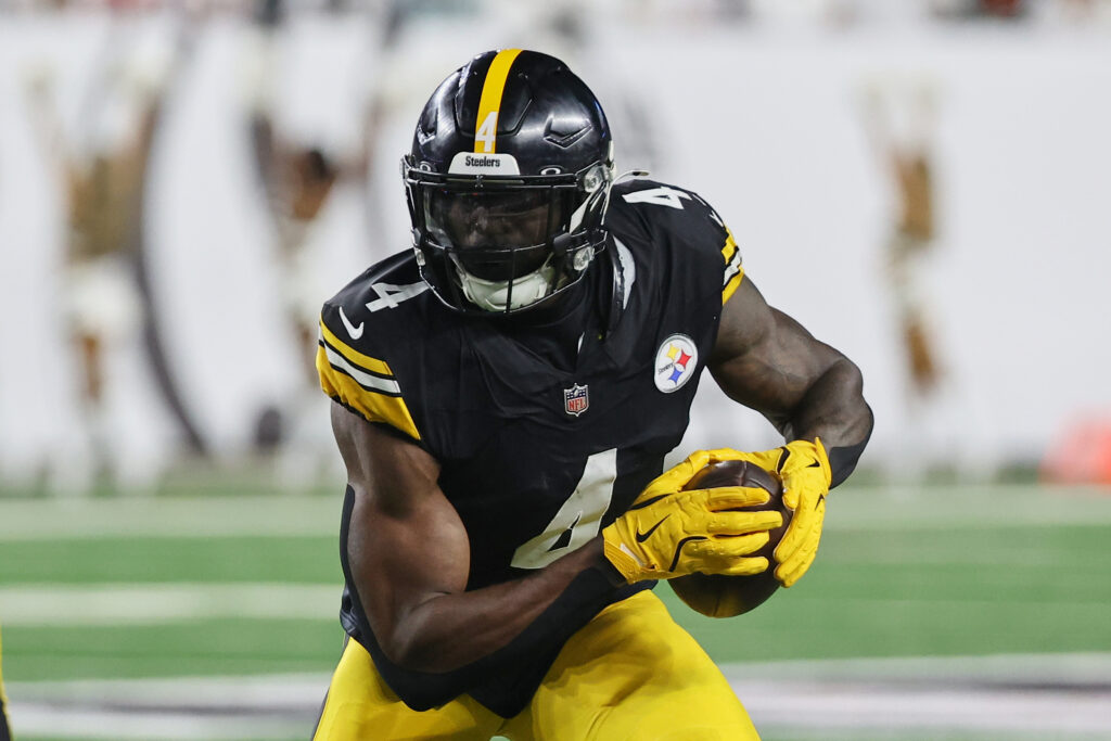 Steelers Receive Major DK Metcalf Warning After Fan-Related Suspension